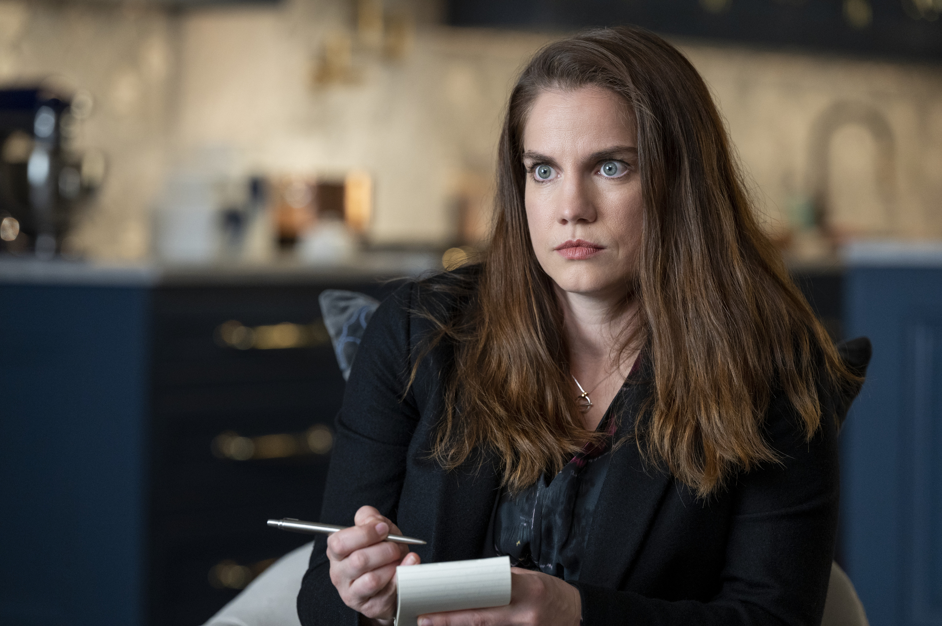 The True Story Behind Netflix's Inventing Anna
