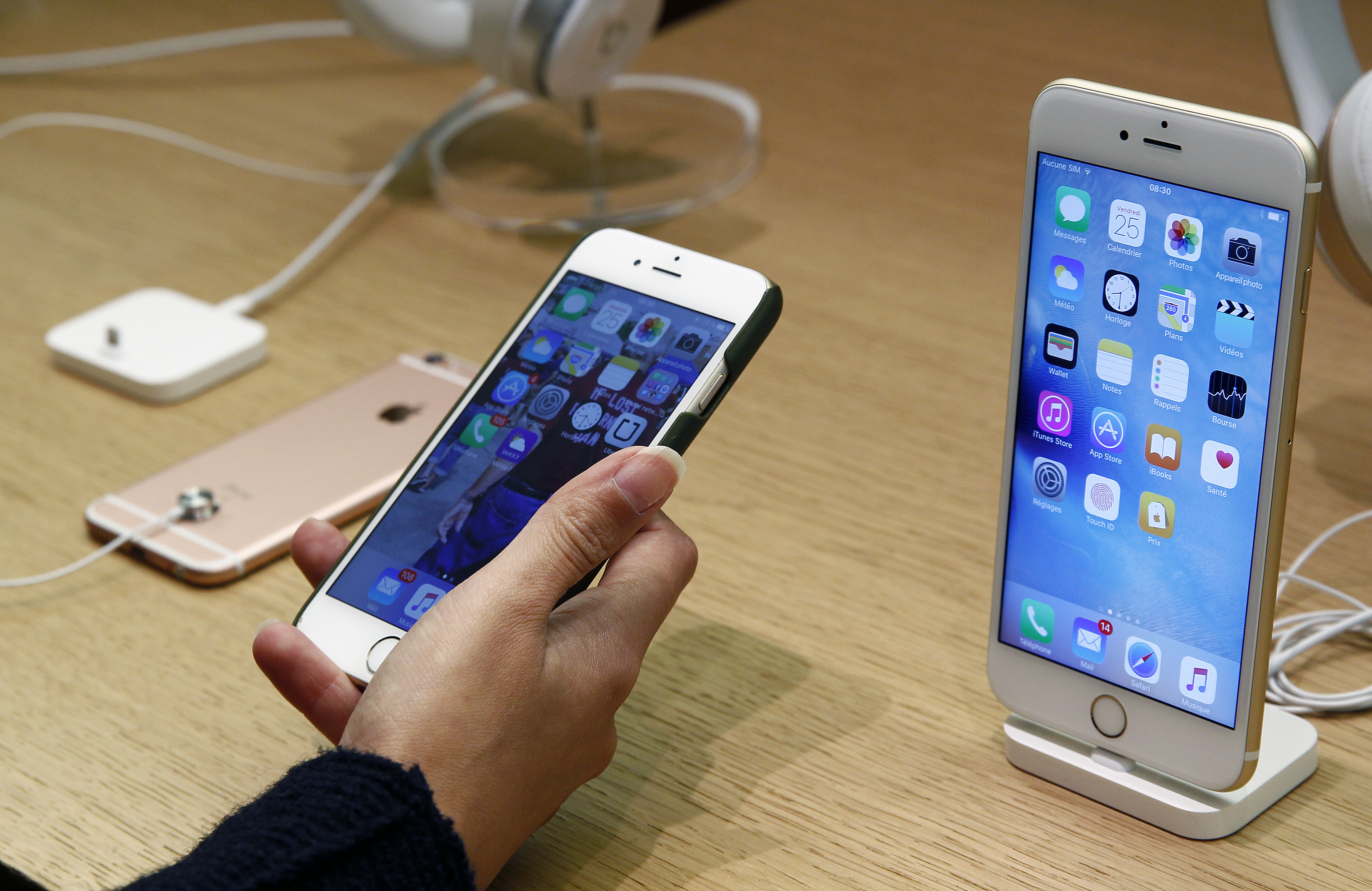 Apple iOS 9.3 Software Includes 'Night Shift' Sleep Mode