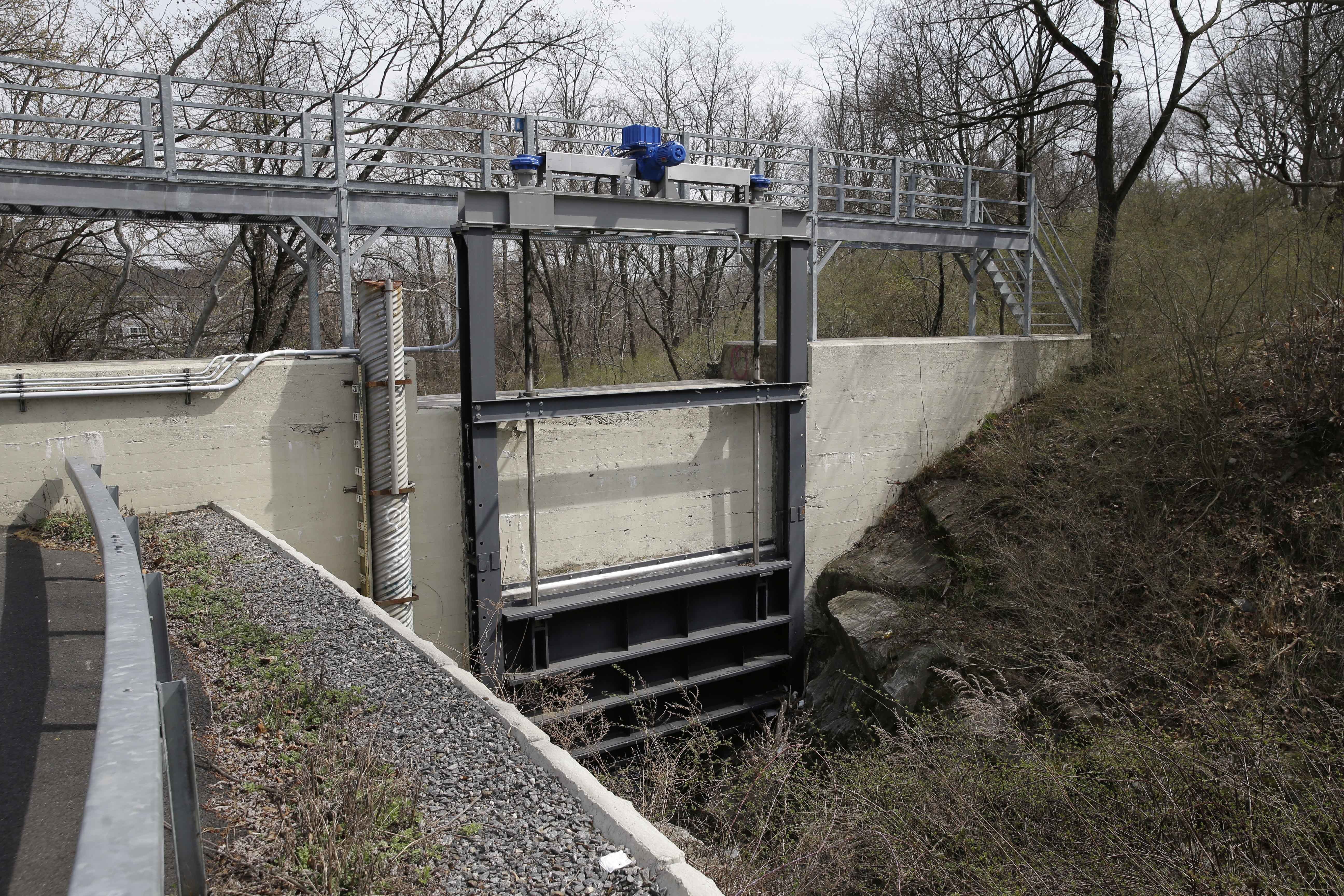Iranian Cyber Attack on New York Dam Reveals Future of War