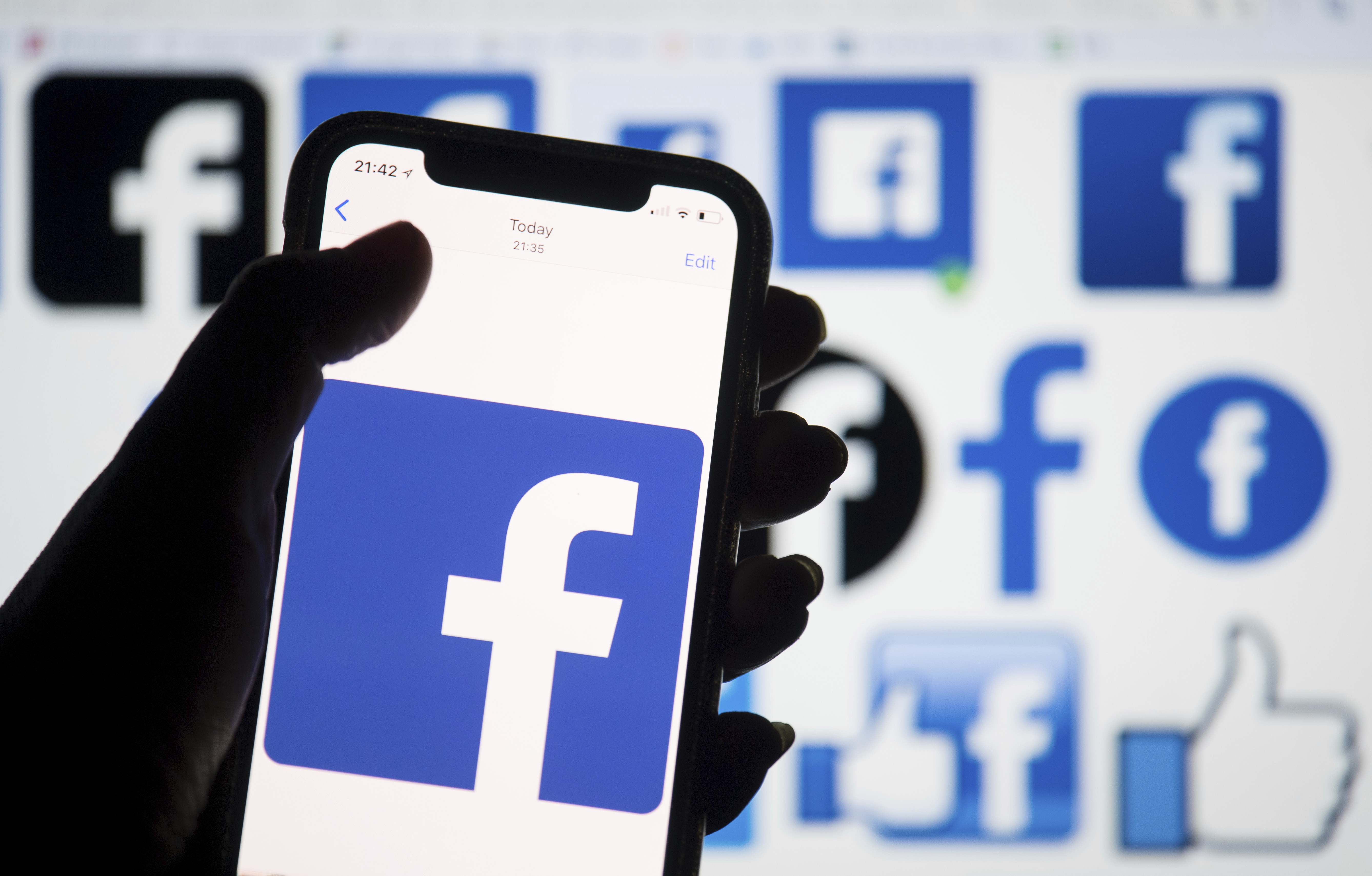 Facebook Restricts Live-Streaming in Wake of Christchurch