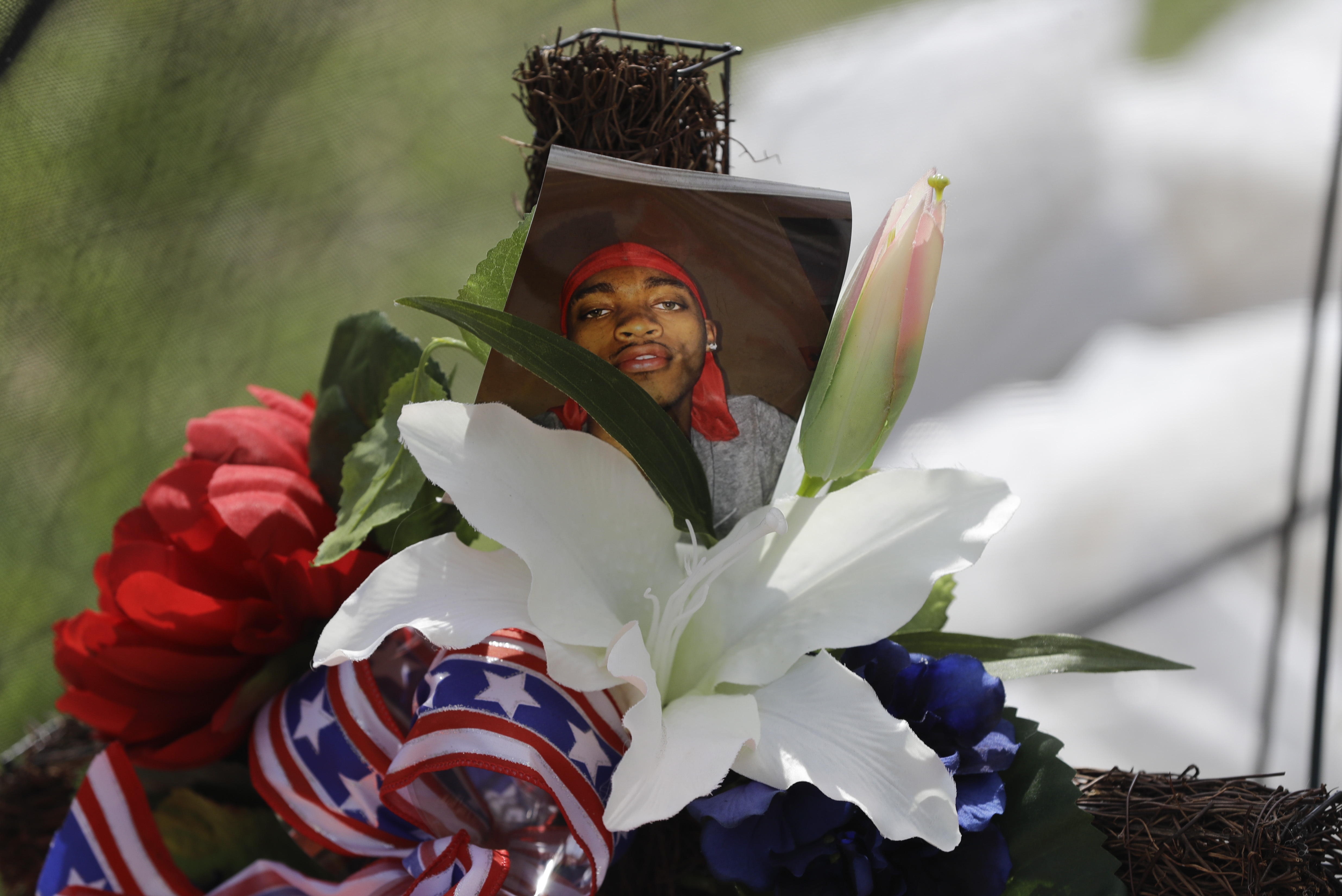 Police Shooting Victim Sean Reed's Family File IMPD Lawsuit