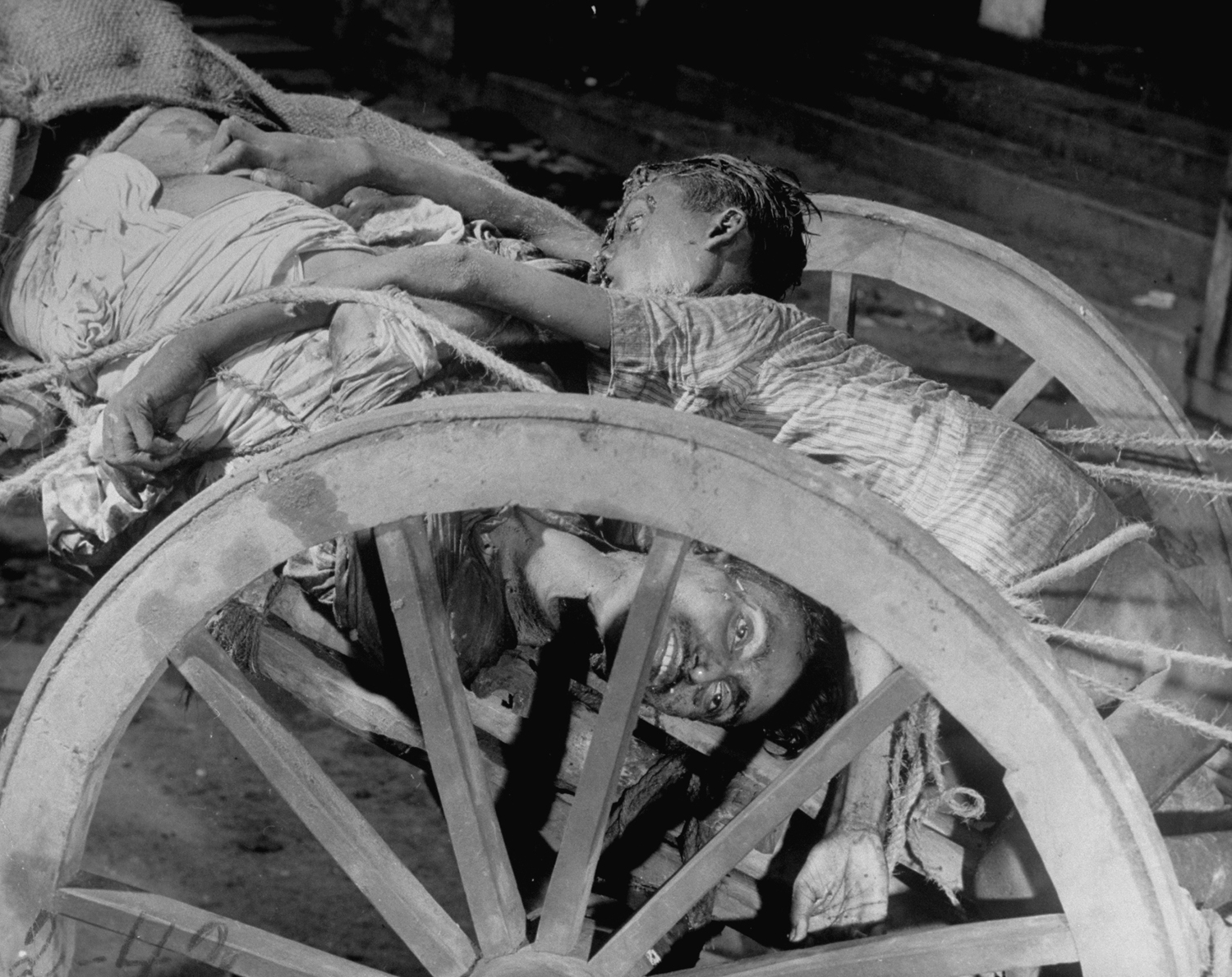 Muslim-Hindu Riots of 1946: Photos of the Gruesome Aftermath