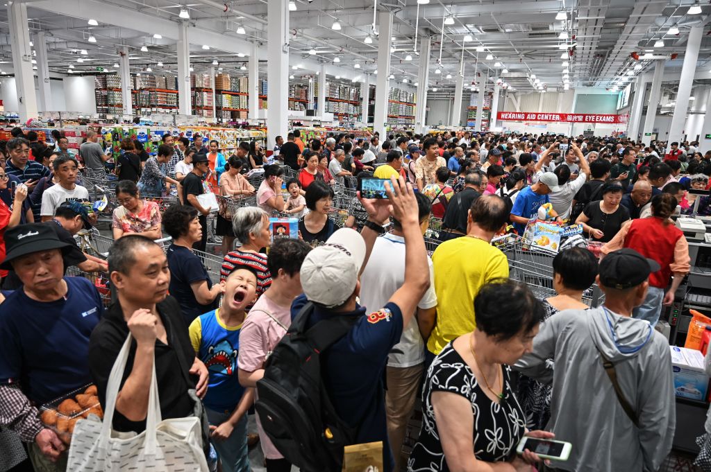 Customers Fight as Costco Opens First Store in China