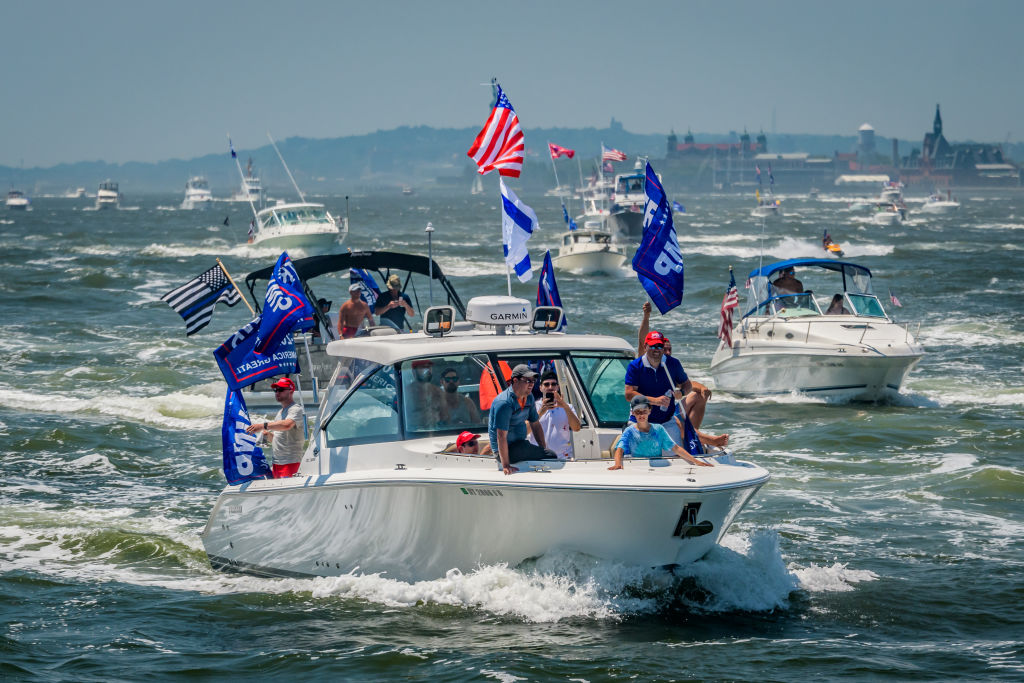'Several Boats' Sink at Trump Boat Parade in Texas