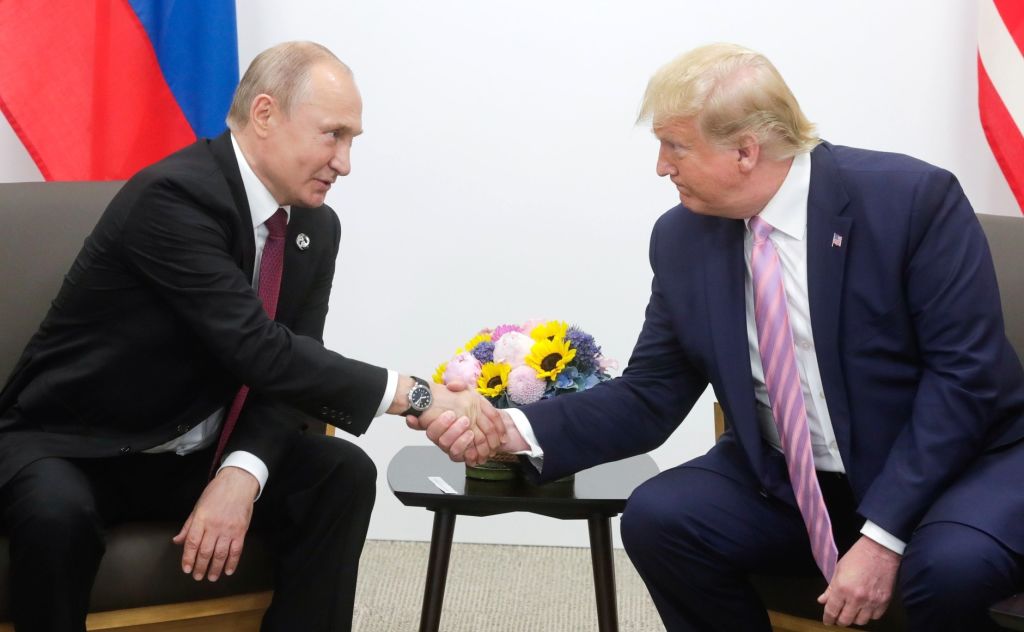 Kremlin Confirms Trump Sent Putin COVID-19 Tests