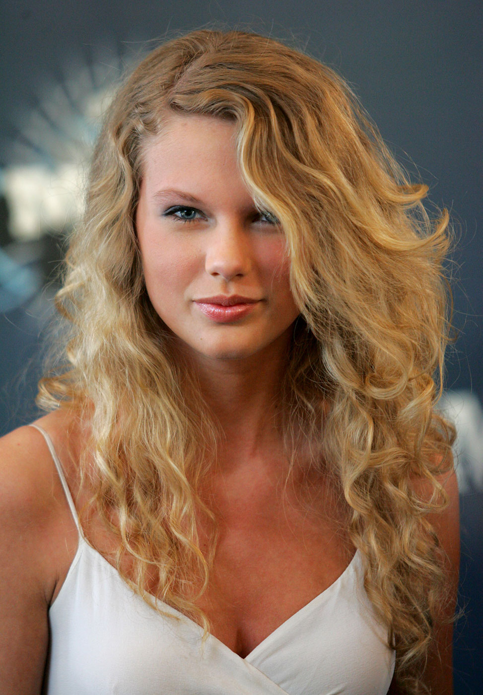 Taylor Swift TIME Cover: Spotify, Role Models and The Knicks